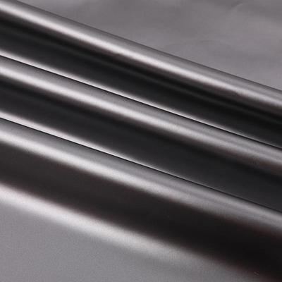 直销新款亮面离型纸羽绒服面料 亮面pu羽绒服面料防水布料 春亚纺