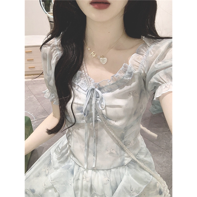 茶歇法式碎花连衣裙女夏小