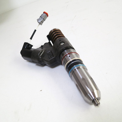 柴油发动机工程机械M11 QSM11喷油器总成3411756 fuel injector