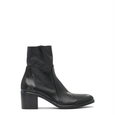 Strategia 女士 FW26 短靴 粗跟踝靴