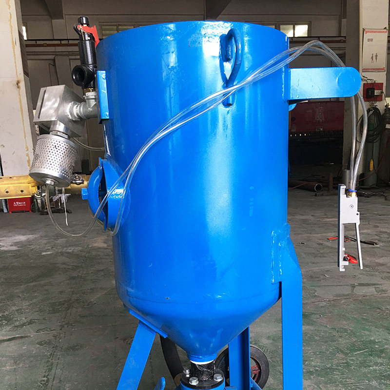 高压喷砂机小型气动喷砂枪移动式干湿两用翻新除锈喷砂一体喷砂机