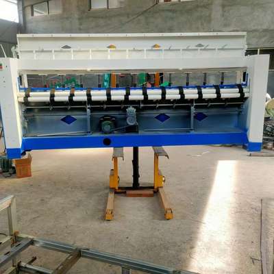 家用被有底线绗缝机 省人工快速缝被机 加厚棉被引被机广西