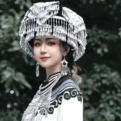云南少数民族苗族头饰瑶