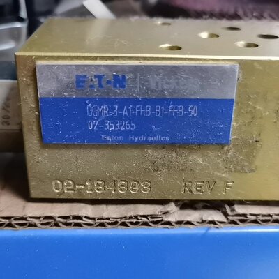 可维修【几乎】VICKERS威格士传感器，型号DGMR议价