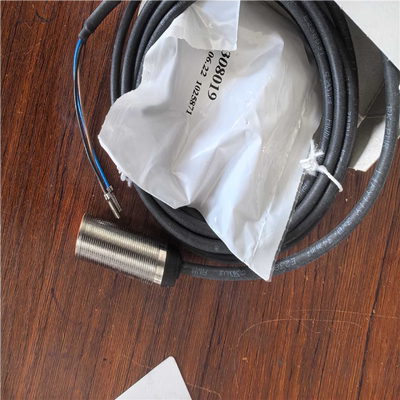 易福门，，MGS203磁感应开关，一只420。~询价