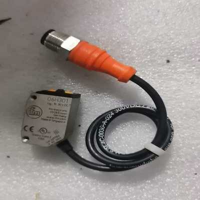 （霸霸电子）易福门光电开关O6H301