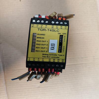 询价~TECHNOGR安全继电器TGR-T4-SLC，型号确认，品