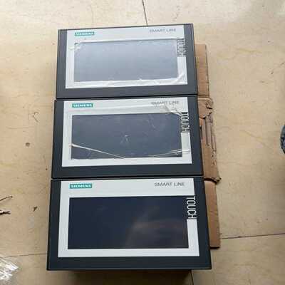 触摸屏，SMART 700 IE V3，成色如图，通电~询价