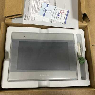 【星慕电子】99新威纶通MT6071iE触摸屏带包装，实物如图，