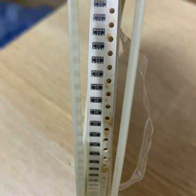 贴片排阻0603X4 4D03 33R 33欧 丝印: 33~询价