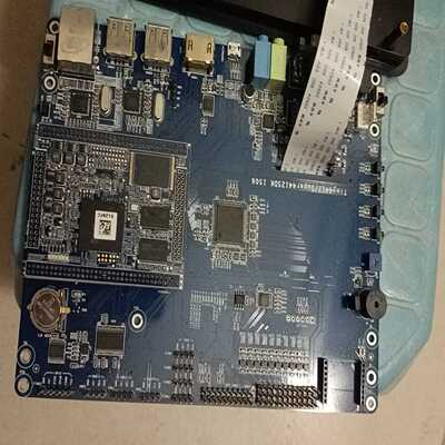 友善开发板Tiny4412，带S702屏。成色如图所示。（孤云设备）