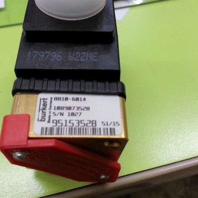 阿特拉斯压缩机螺杆式空压机加卸载电磁阀底座放空阀件1622369480