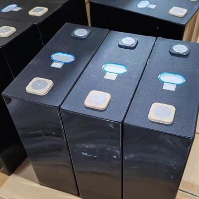 BateríaLiePO4PrismáADPticaTafer3.2v3F14ah/320LahCAT280