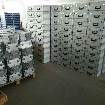 低价甩卖库存铝合金工具箱、五金工具铝箱价格低廉 赶快订购