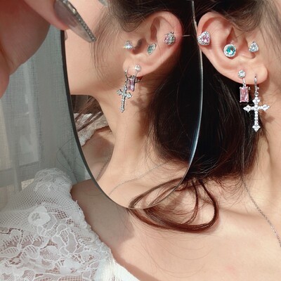 11.11新 EXI恶习 精致高级感爱心迷你小耳钉少女心小巧锆石耳环