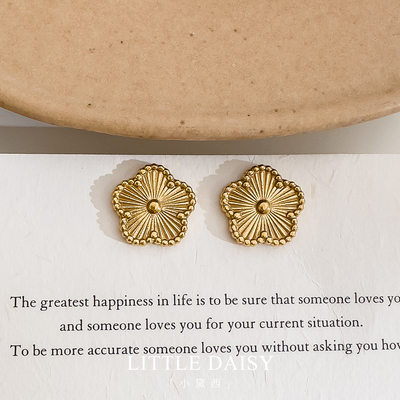 「小黛西」钛钢镀真金色花朵耳钉