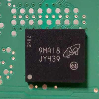 切板MTFC8GLGDM-AIT Z丝印JY439，153球~询价