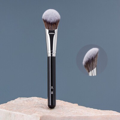 及第115腮红膏刷粉底刷面部化妆刷上妆无痕不吃粉柔软指腹刷头