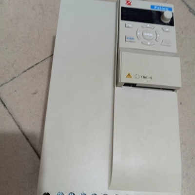 富凌变频器H121T40150BX0，15KW，380V三相