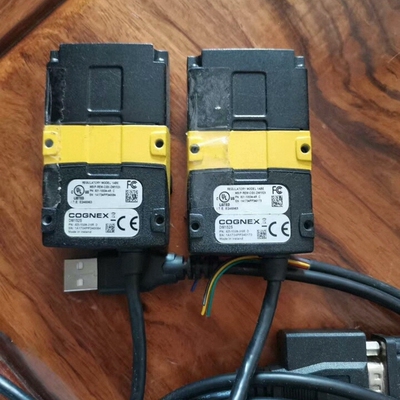 康耐视DM152S读码器，成色如图，包好，共11个，还有5个