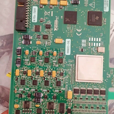 NI PCIe-7841R NI PCIE-7842R