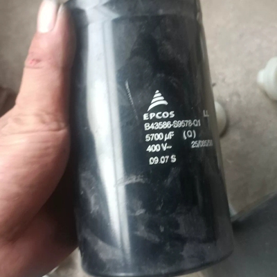 议价B43586-S9578-Q1 5700UF 400V 拆机