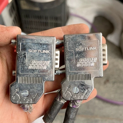 SOFTLINK总线插头300972-BA1000 实拍 标