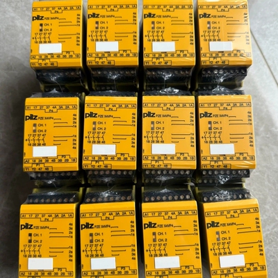 PZE X4VP4 777586 皮尔兹安全继电器 15台(议价）