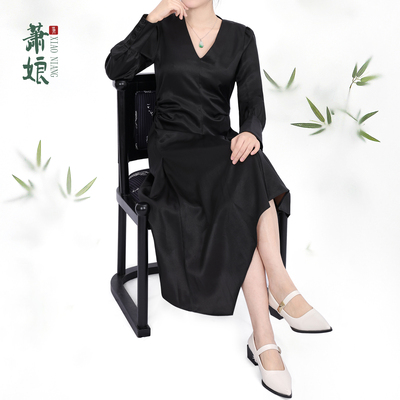 萧娘【 都市】素绉缎香云纱新中式连衣裙国风宽松连衣裙5720