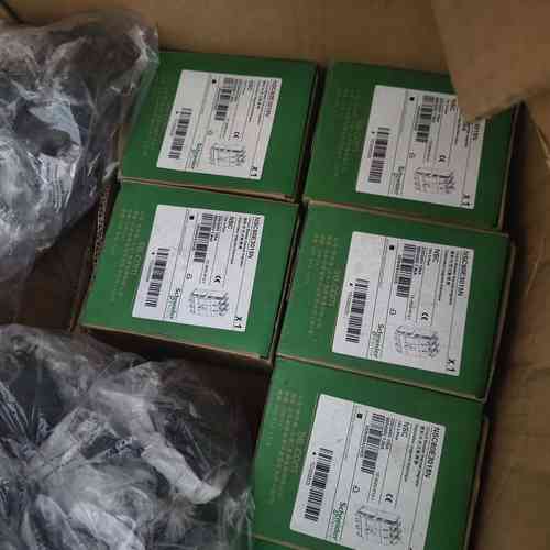 全新施耐德NSC60E3050N塑壳断路器,3P,220/2