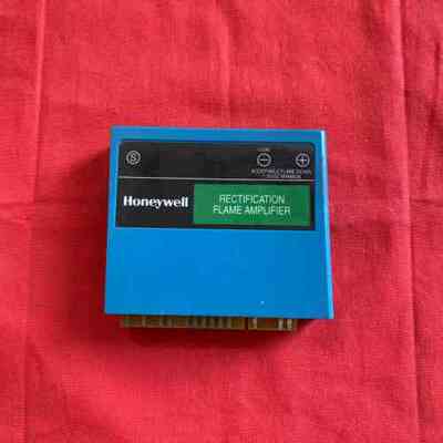 霍尼韦尔R7847 A 1082火焰放大器，原装正品。