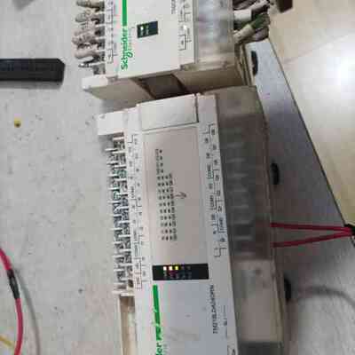 议价TM218LDA24DRN TM2DMM16DRTN PLC扩展模块维修