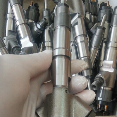 供应喷油器0445110376康明世ISF2.8发动系统电喷油嘴共轨喷油器