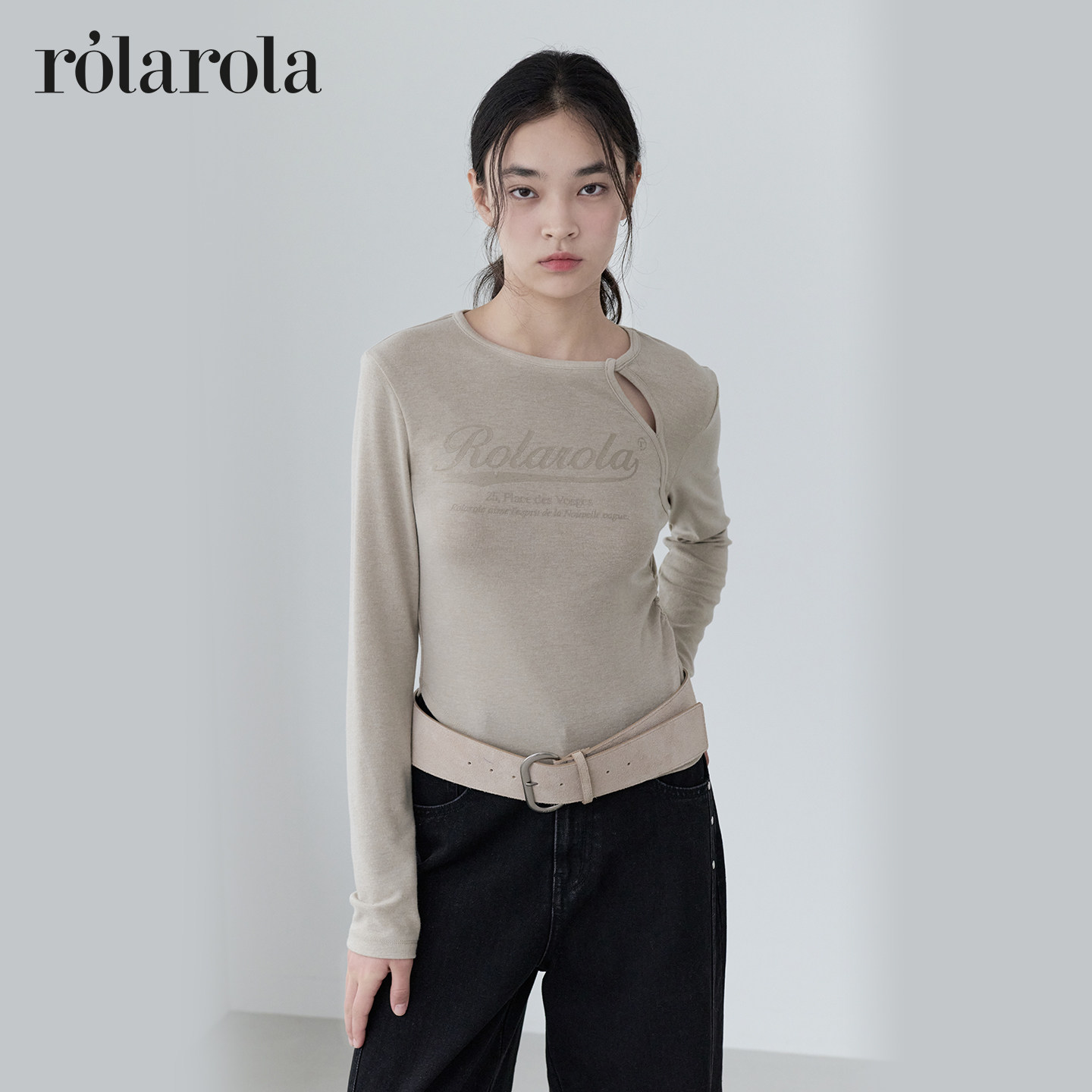 ROLAROLA新款不对称镂空长袖T恤女修身打底衫上衣叠穿