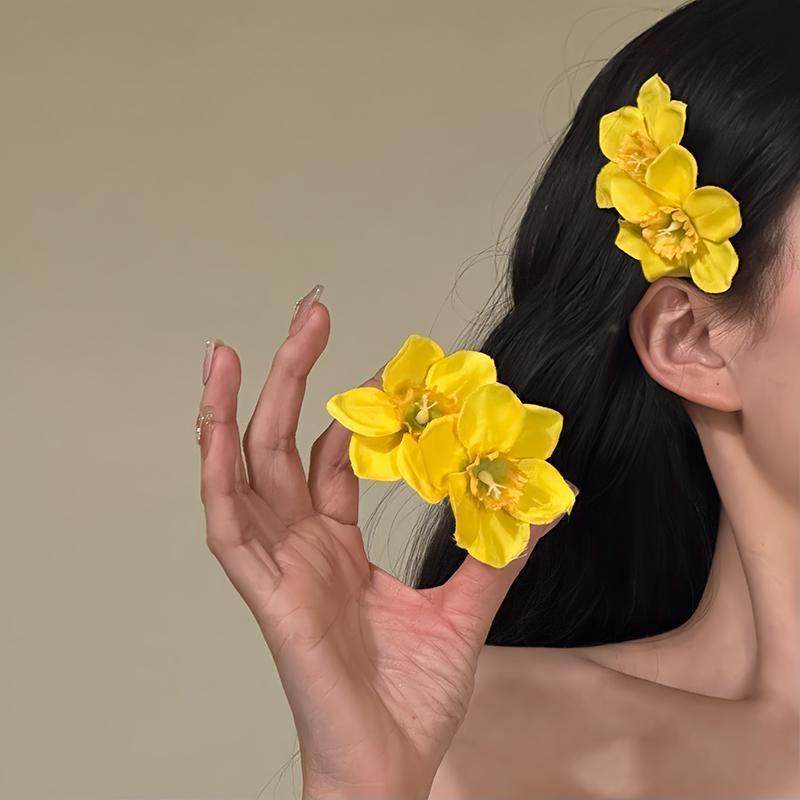 甜美氛围感侧边碎发夹头花盘明媚黄色花朵发夹发旅行度假拍照发卡