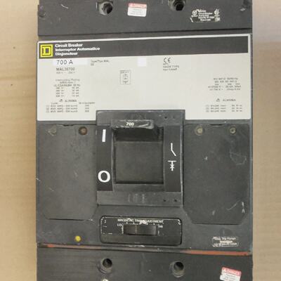 Square D MAL 3 pole 700 amp 600v MAL36700 Circuit Breaker Gr