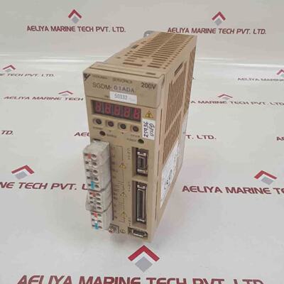 YASKAWA SGDM01ADA Servopack Servolantrieb 200230V 5060HZ