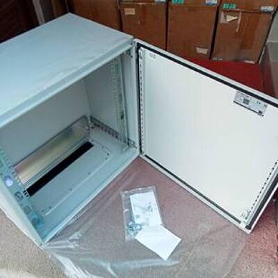 议价德国RITTAL恒温器? SK3110.000断路器 风扇 覆盖版 恒温器