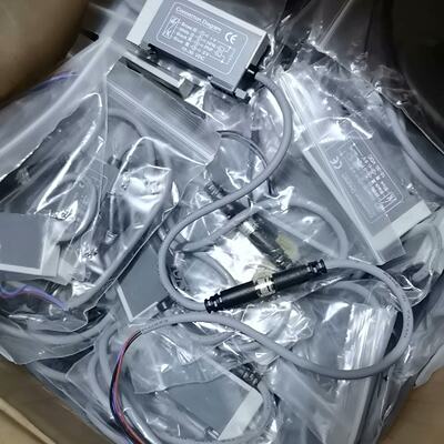 询阳明光纤放大器FOTEKMF06RPNP三线带快速防