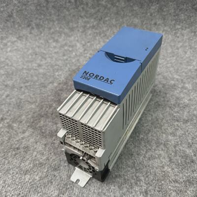 GETRIEBEBAU NORD  NORDAC 520E SK 520E221340AKAR