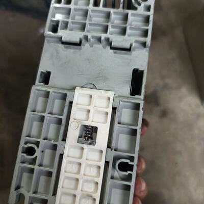 询-AB25BD4P0N114的一个