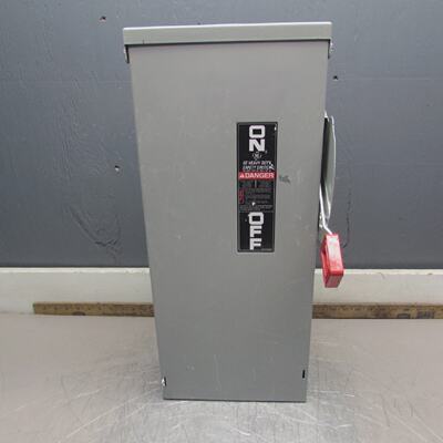 GE TH4323R HEAVY DUTY SAFETY SWITCHFUSIBLE3P 100A 240V NEW M