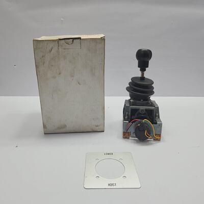 Telemecanique Crane HOISTING JOYSTICK Controlador XKBZ962