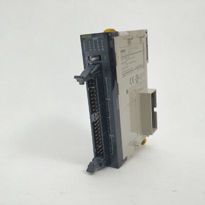 OMRON CJ1WOD232 Sortie Numrique Unit de Contrle