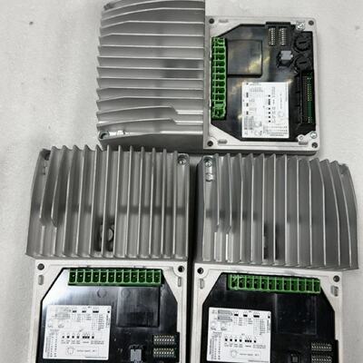 议价E84DGDVB55142PS E84DGDVB75142PS-D0伦茨变频器功能包好现货