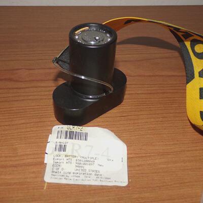 GLR72 Cessna LOCK Battery JM Earl Ground Lock