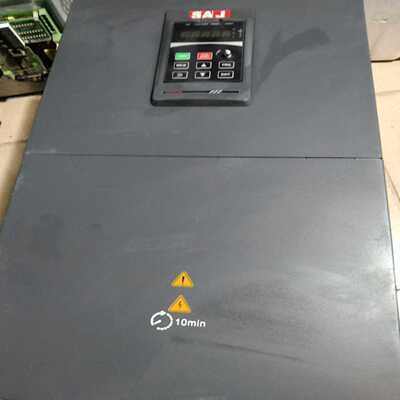 #控制器三晶VM1000B-4T045G,380v45kw一-议价