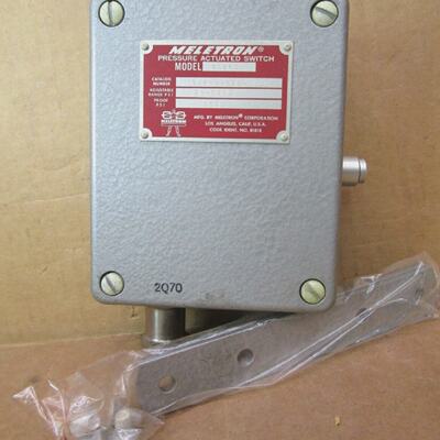 Meletron 312RD65G1050 Pressure Actuated Switch   51003LR