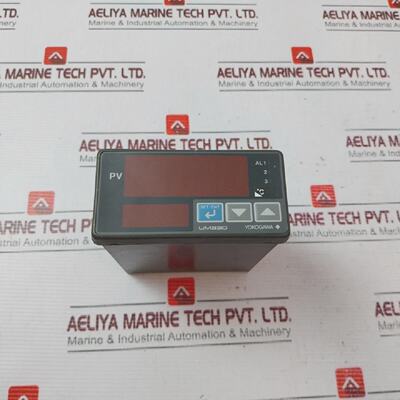 YOKOGAWA UM330 Indicateur De Temprature Numrique T3501QB065