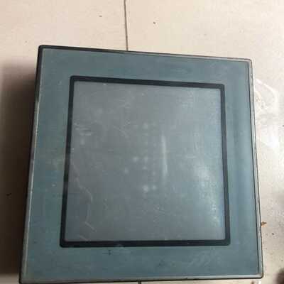 昆仑通态触摸屏TPC105HC，实物图片，外观一般，功能正